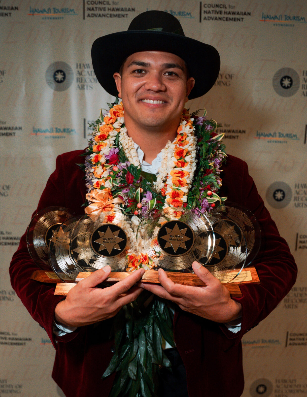 Alumni Spotlight: Kalaʻe Parish, musician (Kapolei High) – Hawaiʻi ...